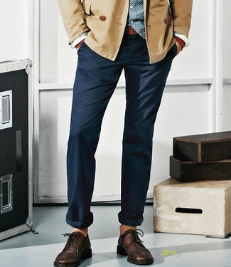 Colored Chinos: The Navy Chino | Lookastic